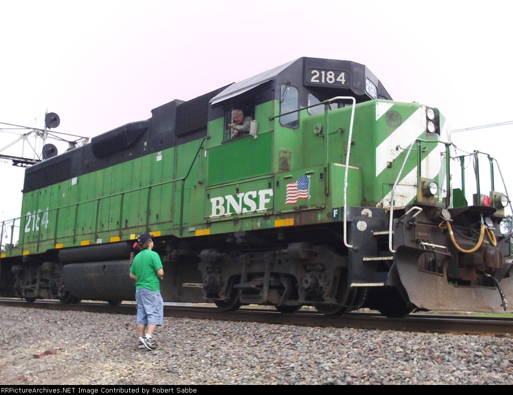 BNSF 2184